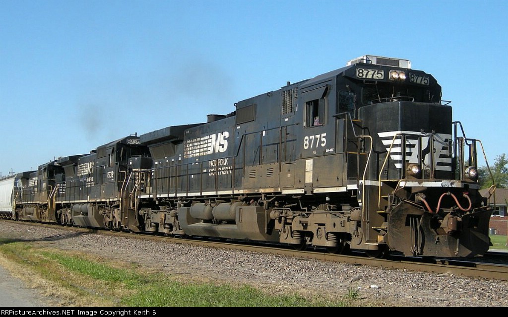 NS 8775